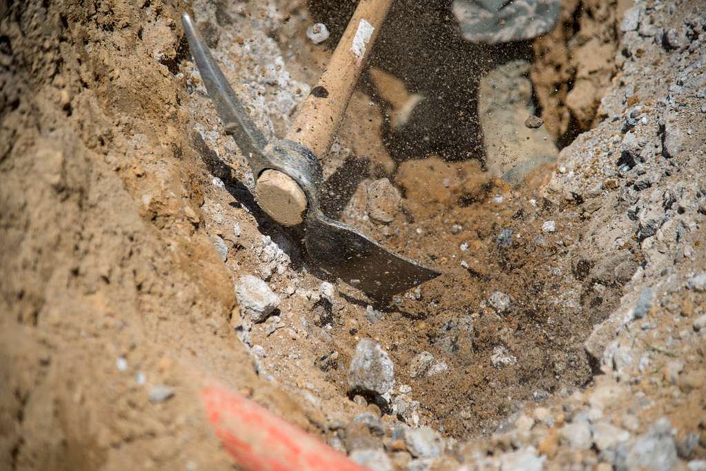 How To Use a Pick Tool: Full Guide : Full Guide - Garage Tool Expert